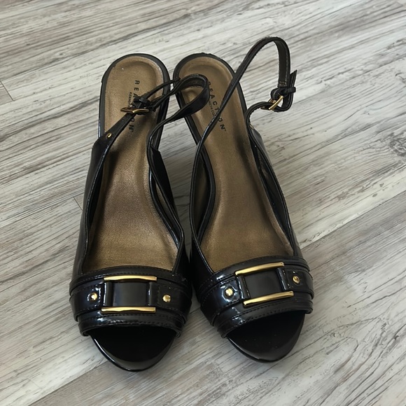 reaction | Shoes | Reaction Sandals | Poshmark